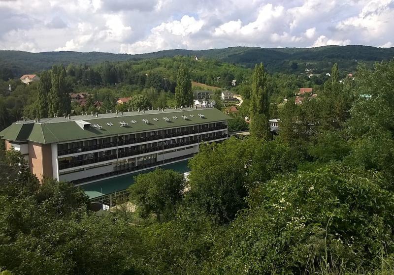 Vrdnik | Turistički Centri, Hoteli i Apartmani Srbije